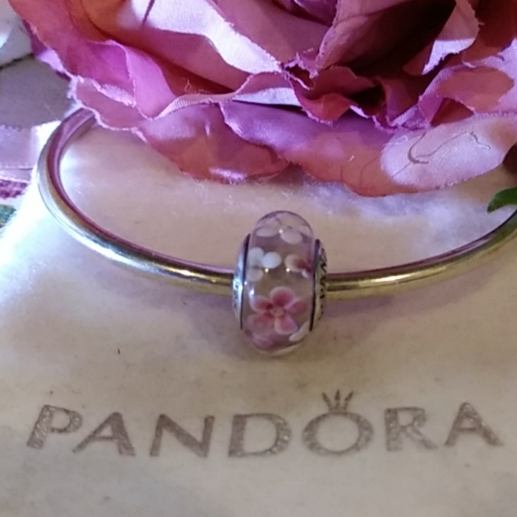 Pandora | Jewelry | Pandora Pink Floral Murano Bead | Poshmark